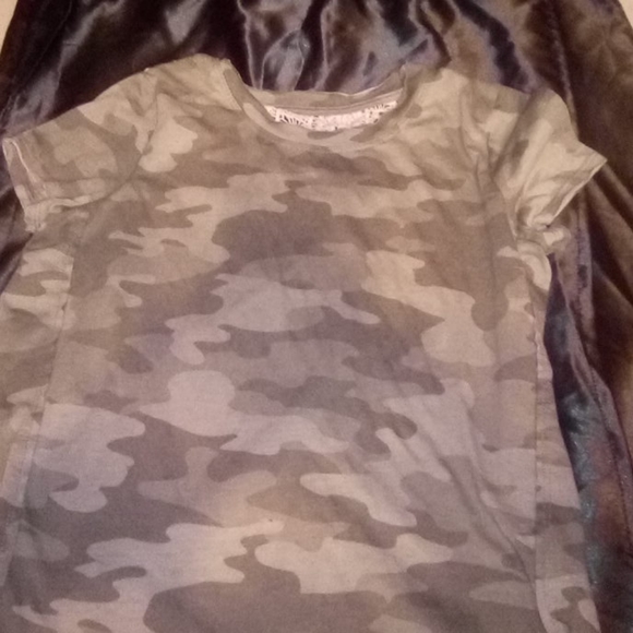 Mudd | Shirts & Tops | Mudd Camouflage And Lace Tshirt | Poshmark